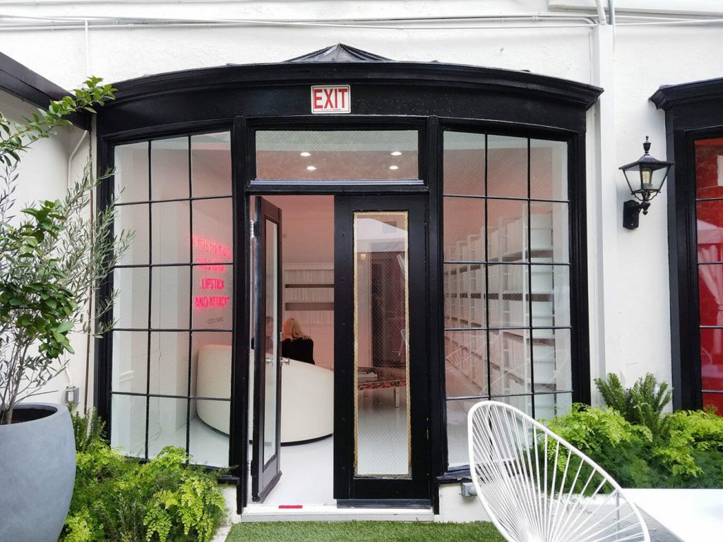 Photos: Peek Inside Chanel’s Lipstick-Happy Beauty House Before It ...