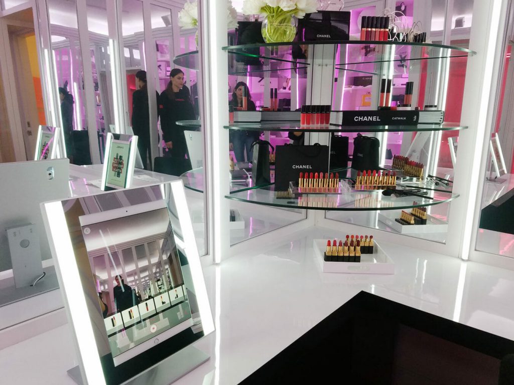 Photos: Peek Inside Chanel’s Lipstick-Happy Beauty House Before It ...