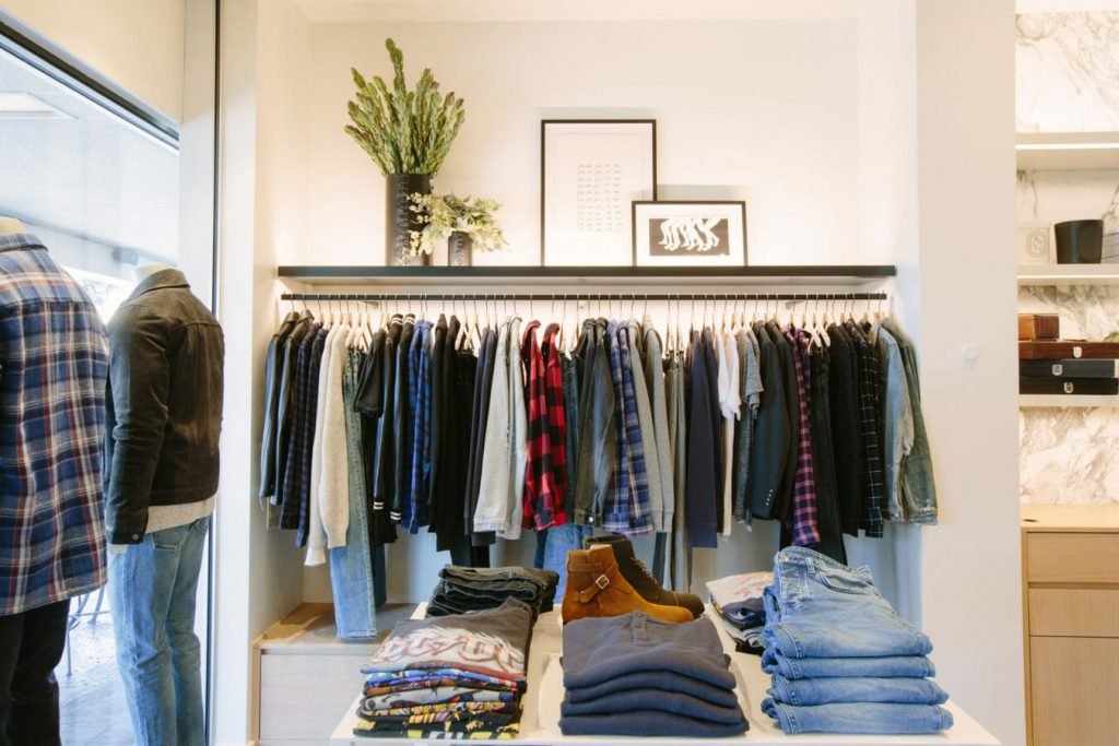 Fashion Powerhouse Elyse Walker Brings Her Casual-Luxe Closet Edit to ...