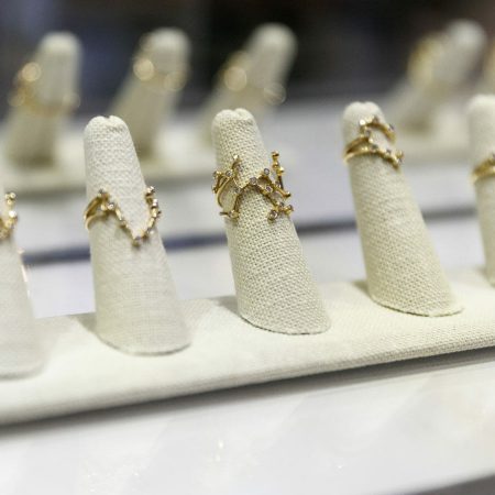Fine Jeweler Logan Hollowell Brings Star-Faved Celestial Gems & More to ...