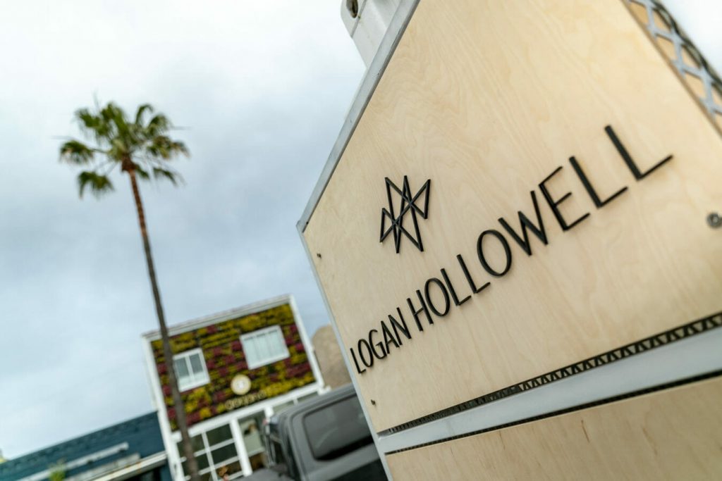 Fine Jeweler Logan Hollowell Brings Star-Faved Celestial Gems & More to ...